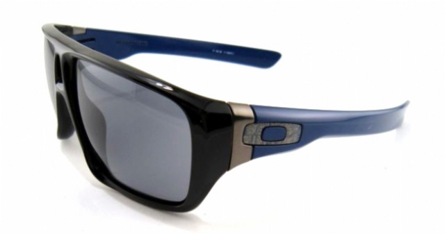 Oakley DISPATCH Sunglasses